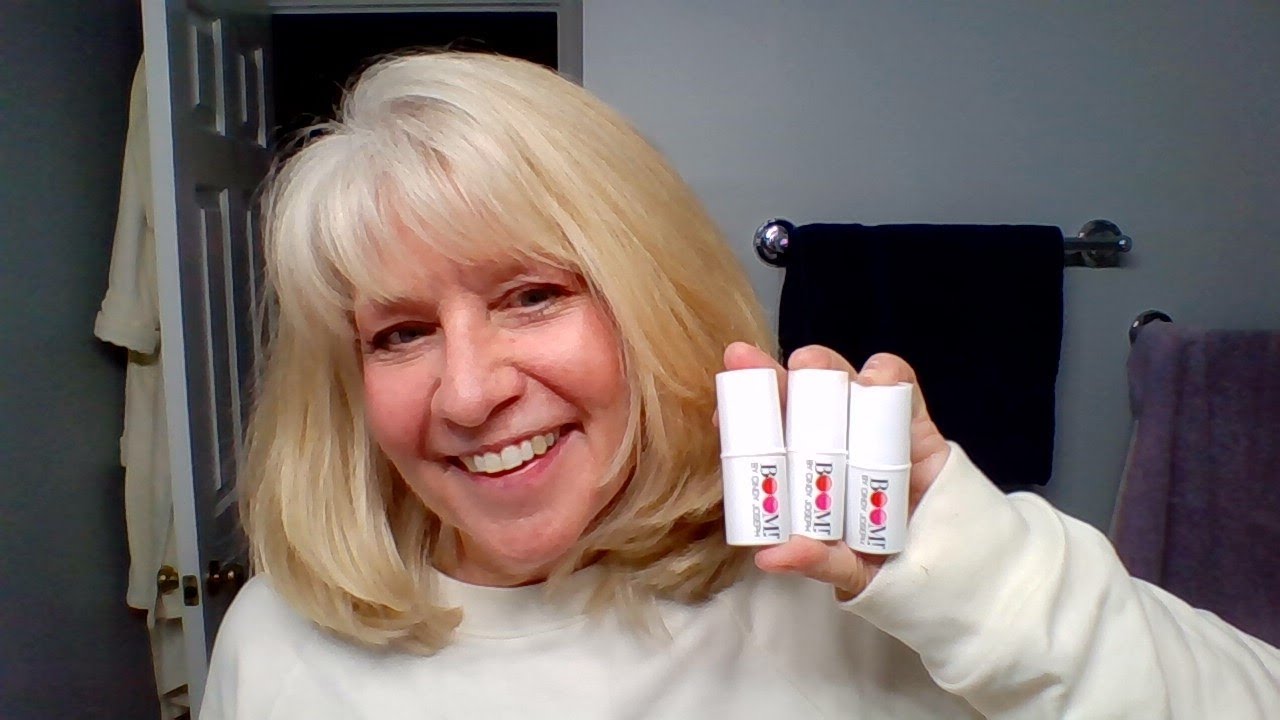 Boom Makeup | Saubhaya Makeup