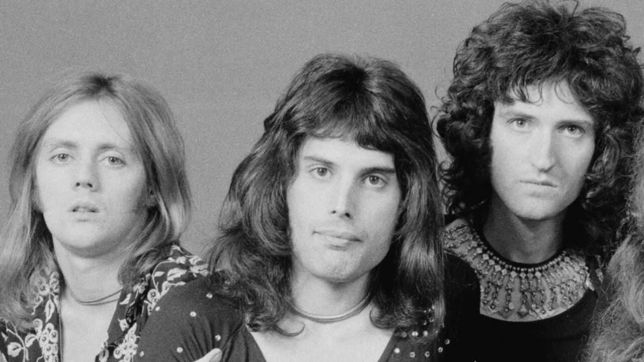 Queen - Seven Seas Of Rhye - Isolated Vocals - YouTube