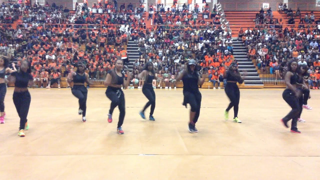 Famu Elite Dance Squad and Attack Dance "Crew" performing at the Pep ...