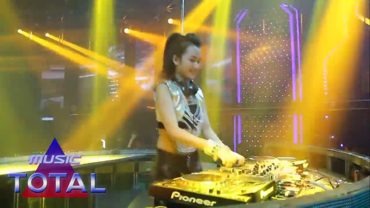 Tiesto & Sevenn - Boom (Hung88 Remix) - YouTube
