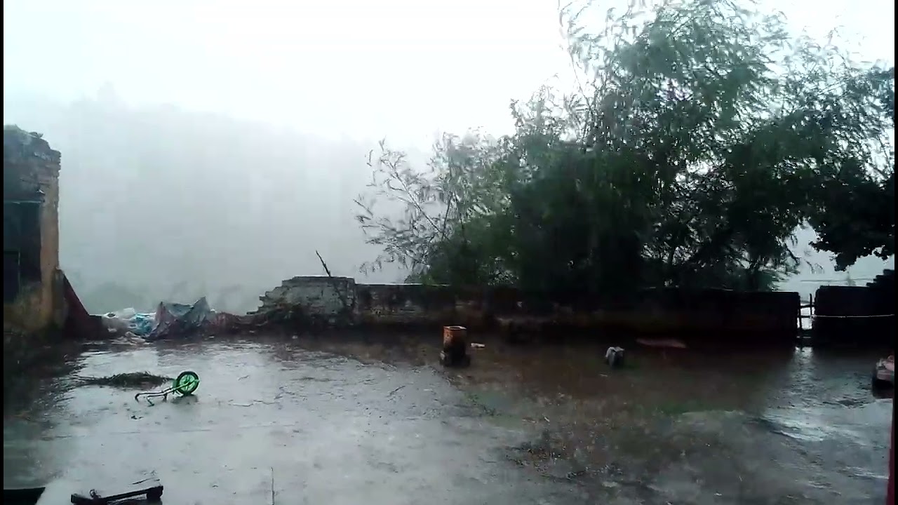 very heavy rain - YouTube