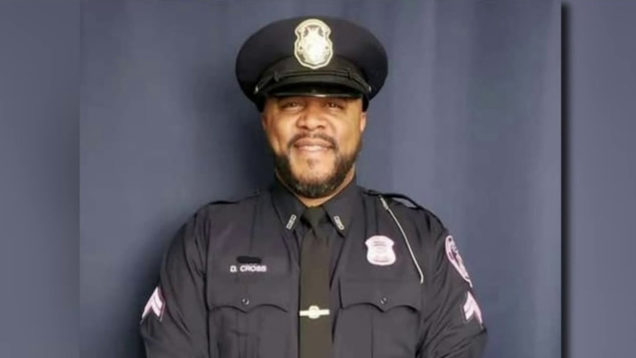 Vigil held to honor Detroit police corporal - YouTube