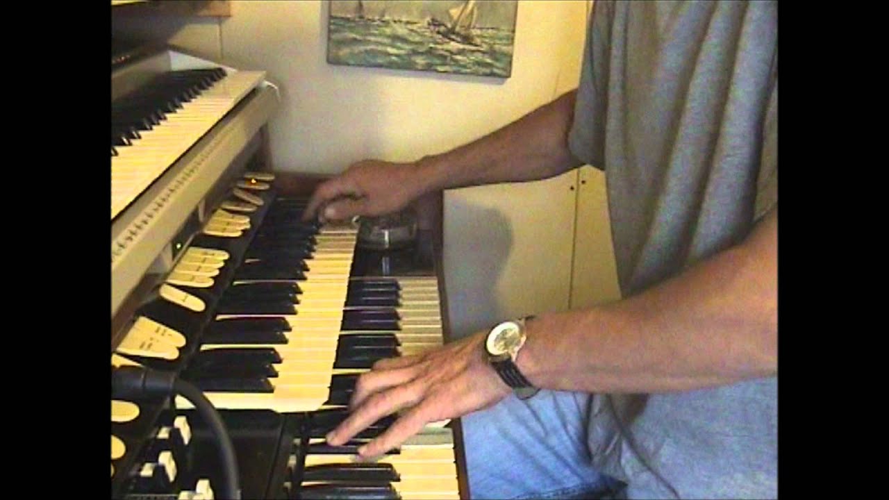 Satisfaction on the hammond m102 - YouTube