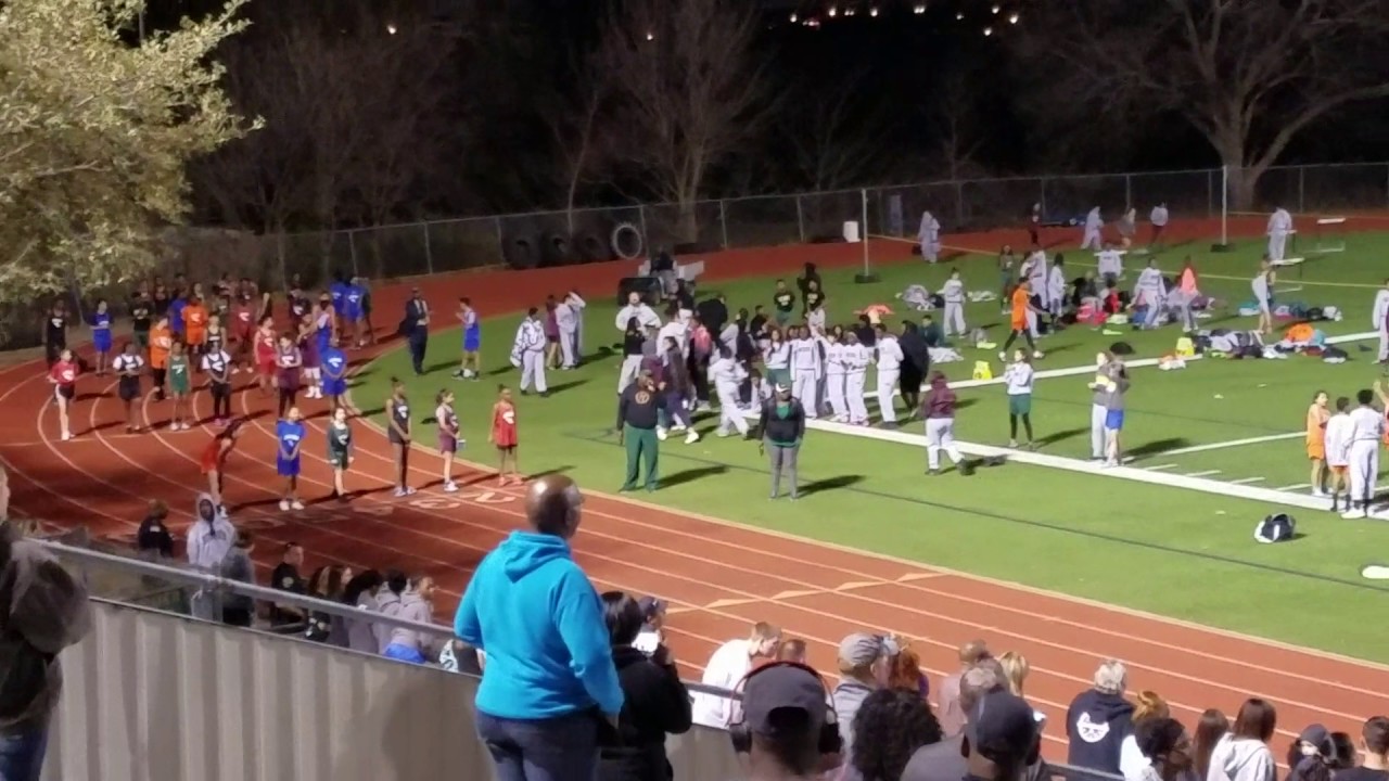 Diamond running the 100 - YouTube