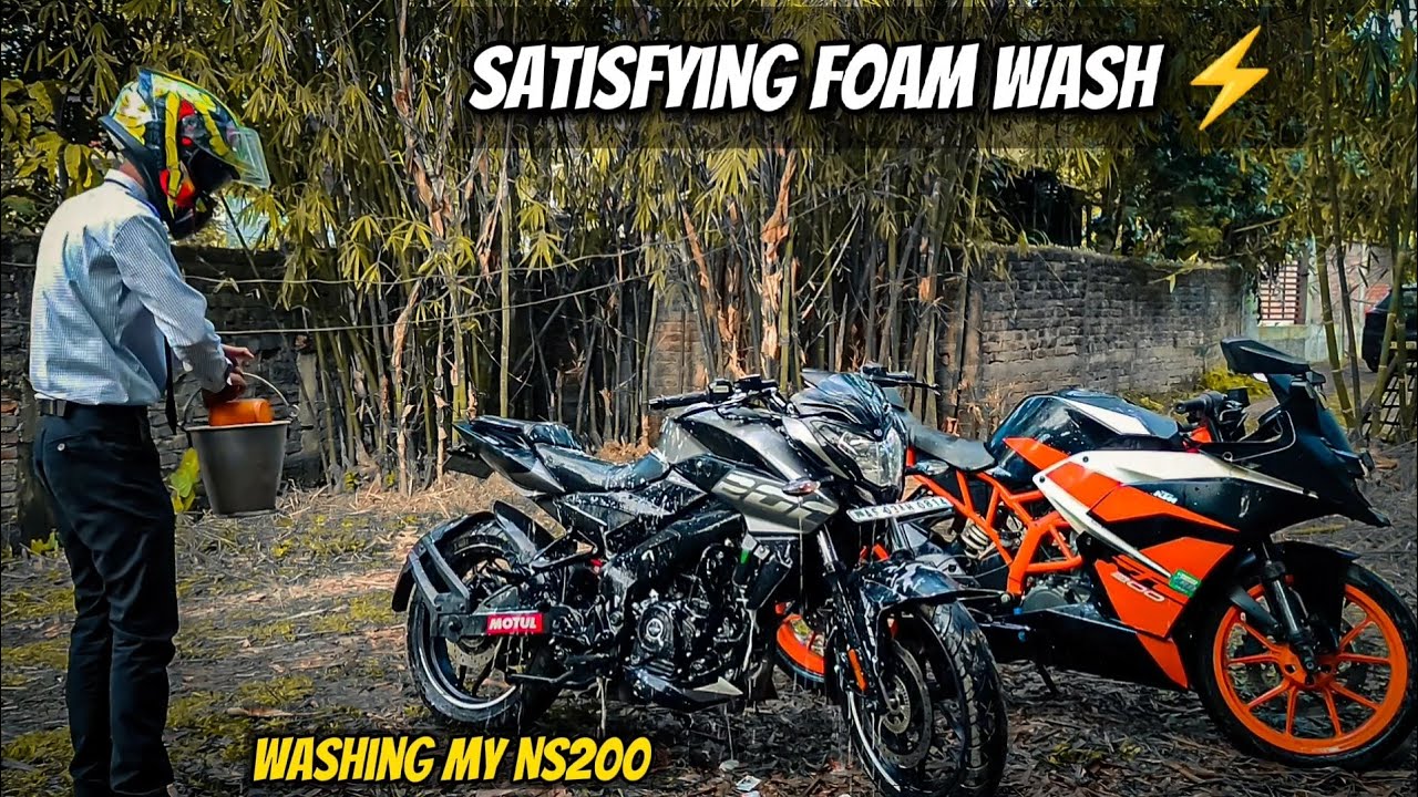 How to deep clean your bike - pulsar NS200 | Cinematic mode ⚡ | Foam ...