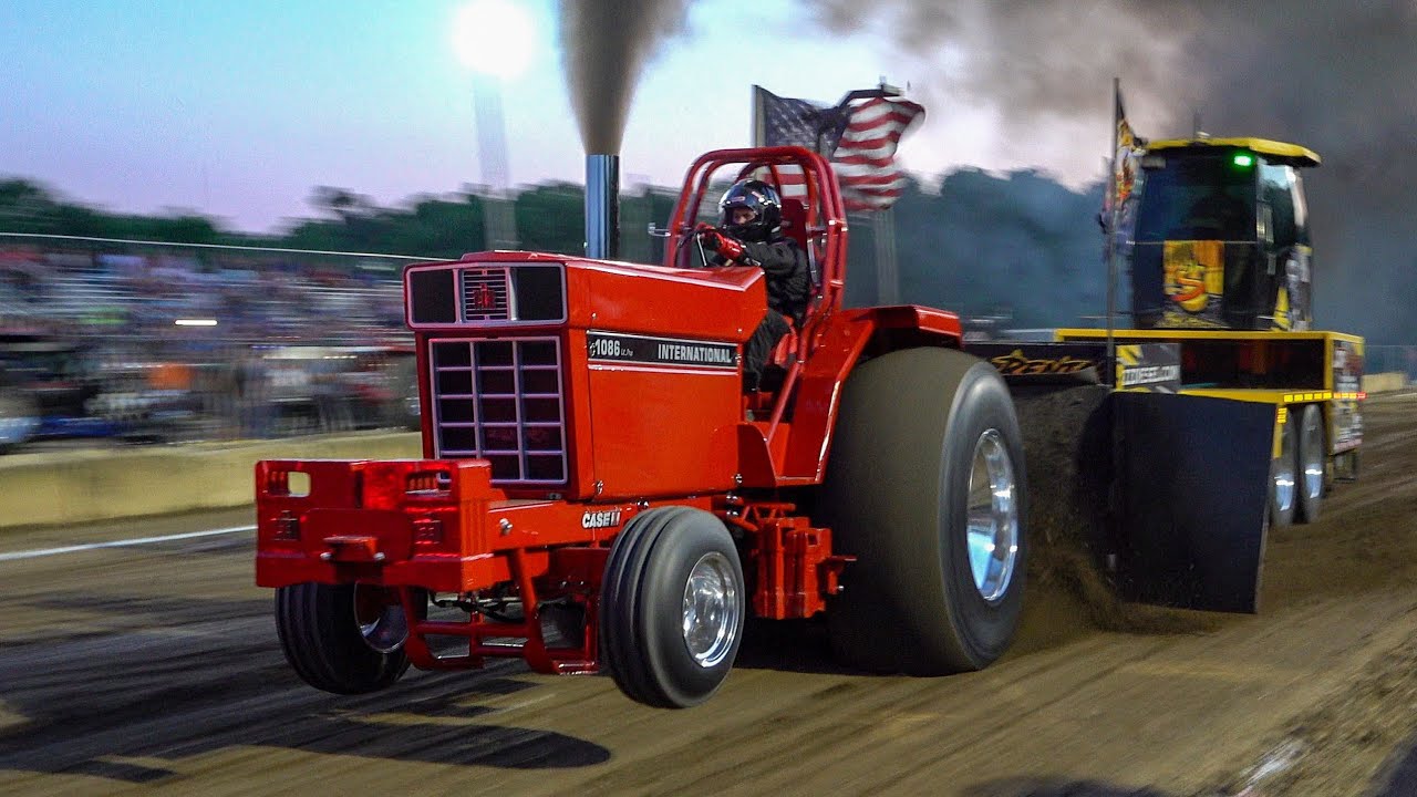 High Revving Light Pro/Limited Pro Tractor Pulling 2024: Wabash, IN ...