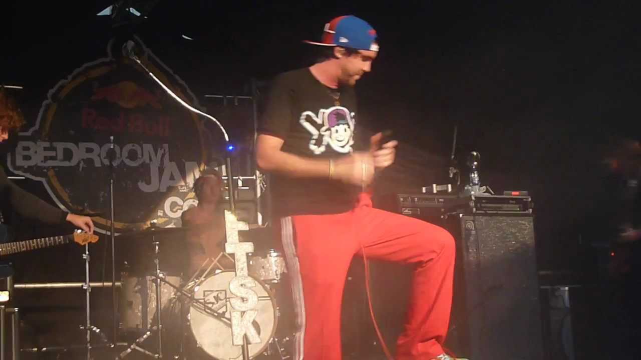 Hey Brittany - Forever the Sickest Kids (27th May 2012 - Slam Dunk ...