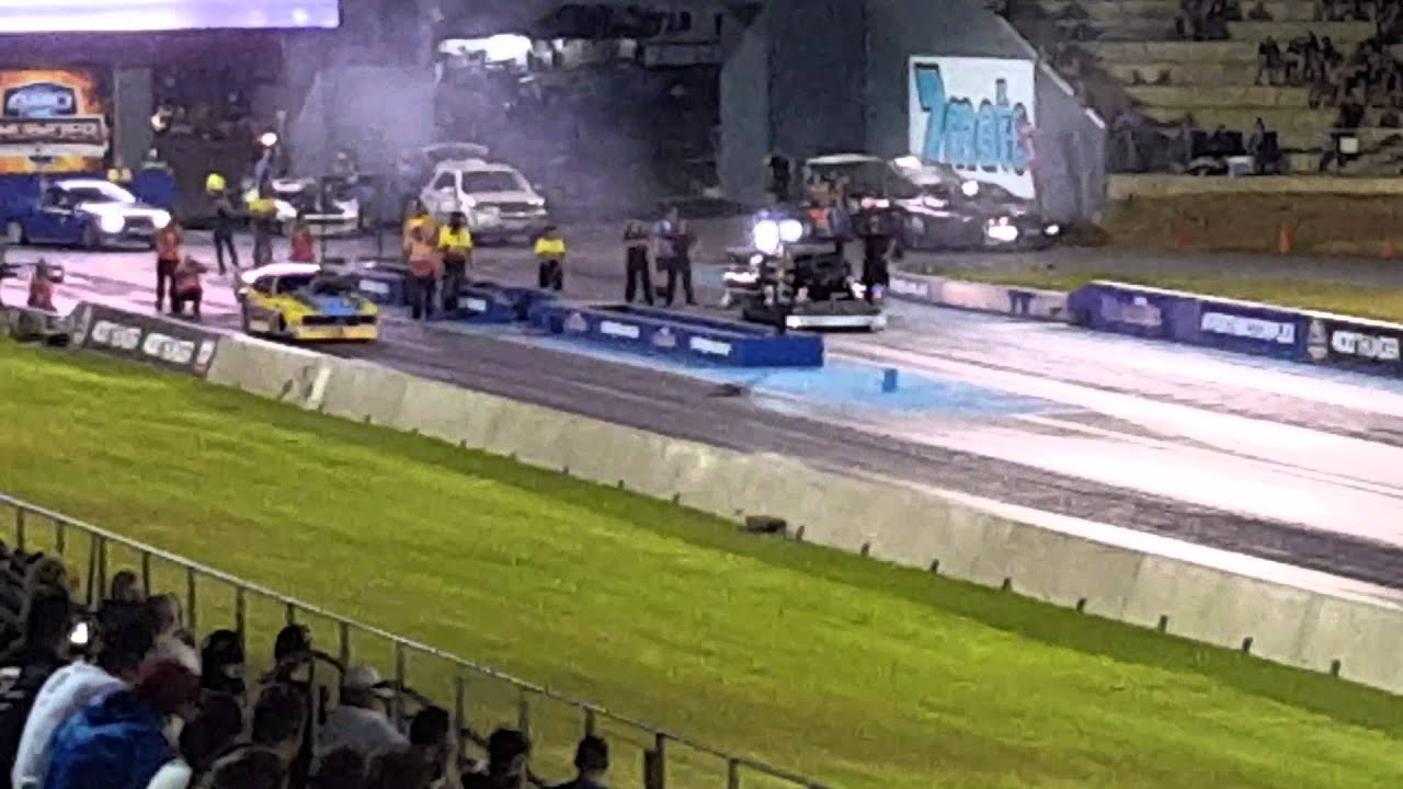 Pat Carbone takes the win over Steve Aldridge 20th Feb Perth Motorplex ...
