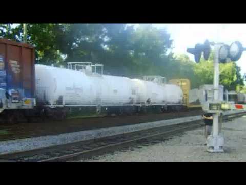 CSX Main line freight - YouTube
