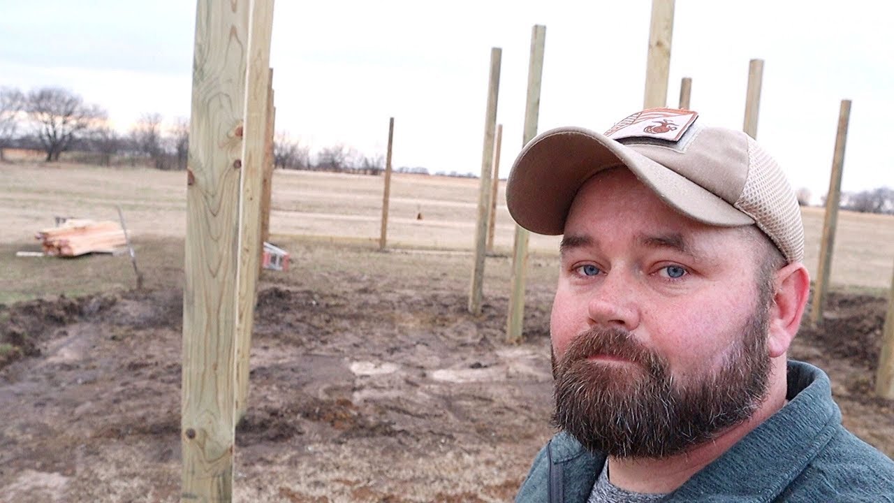 HOW TO SET POST FOR A POLE BARN - YouTube