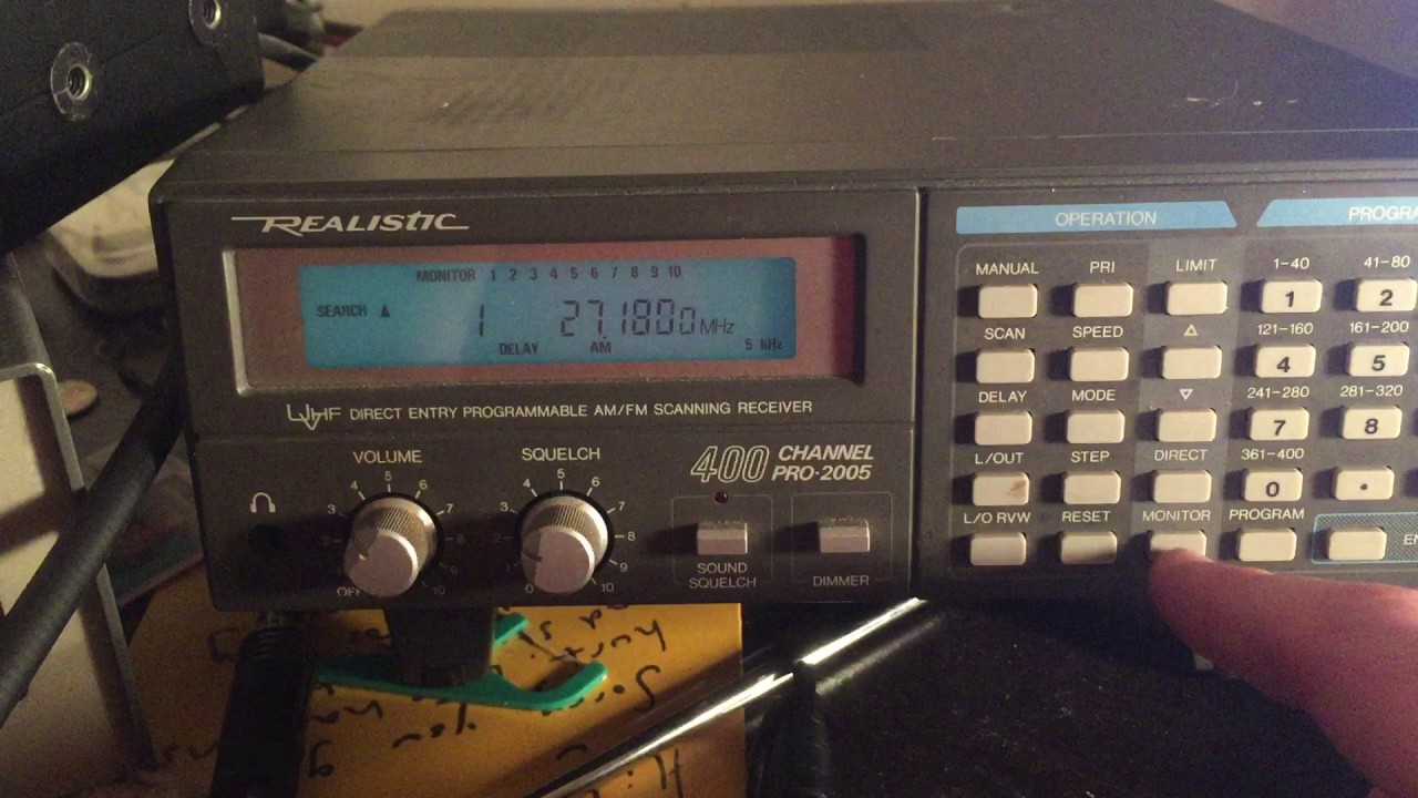 RadioShack Realistic PRO-2005 VHF/UHF Analog Scanner Demo - YouTube