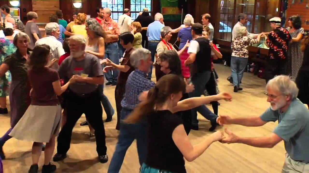 Big Set (Sunday) square dance - YouTube