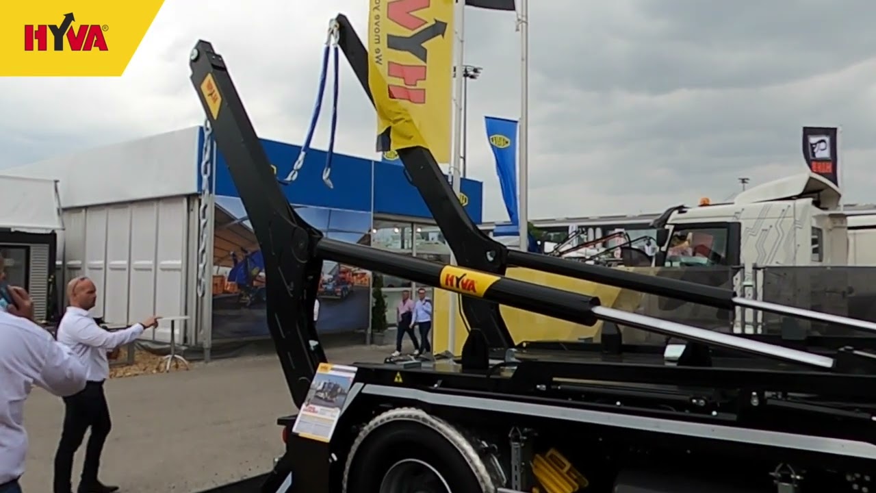 IFAT 2022 - HYVA skiploader TITAN 2.0 - YouTube