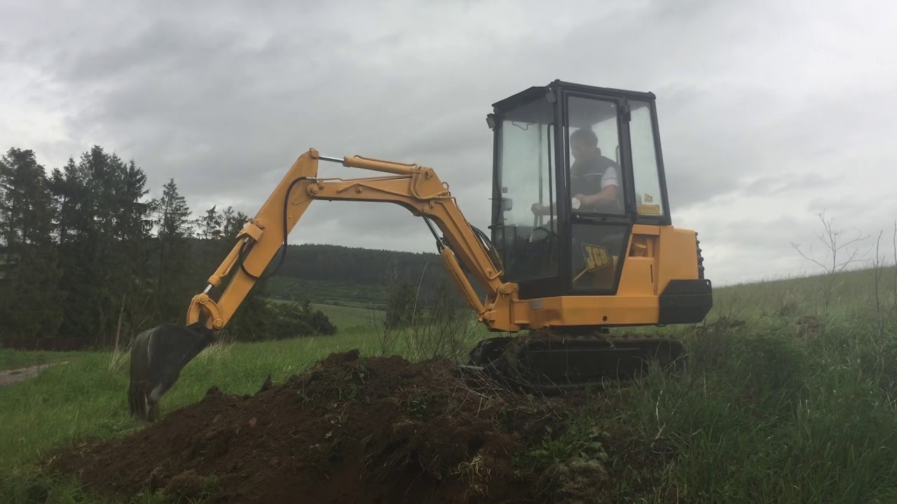 JCB 801 - YouTube