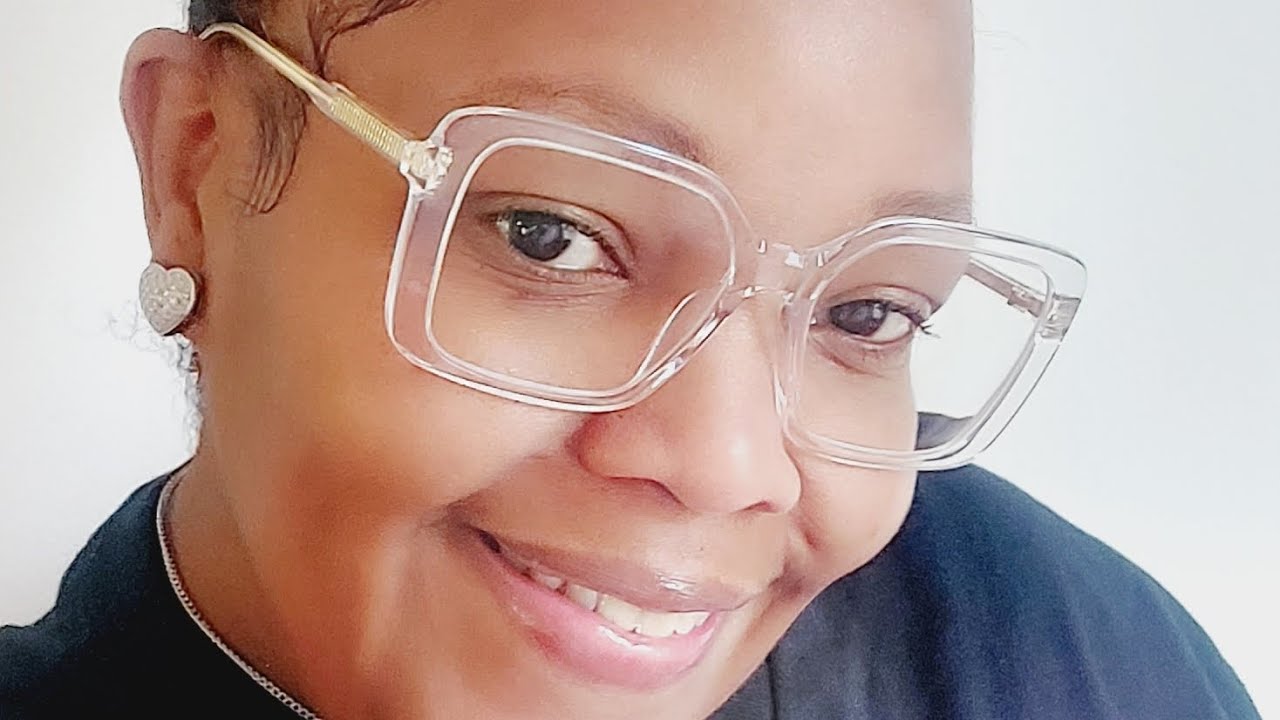 happy Thursday off today + talk time #talktime #happy #thursdaytalk ...