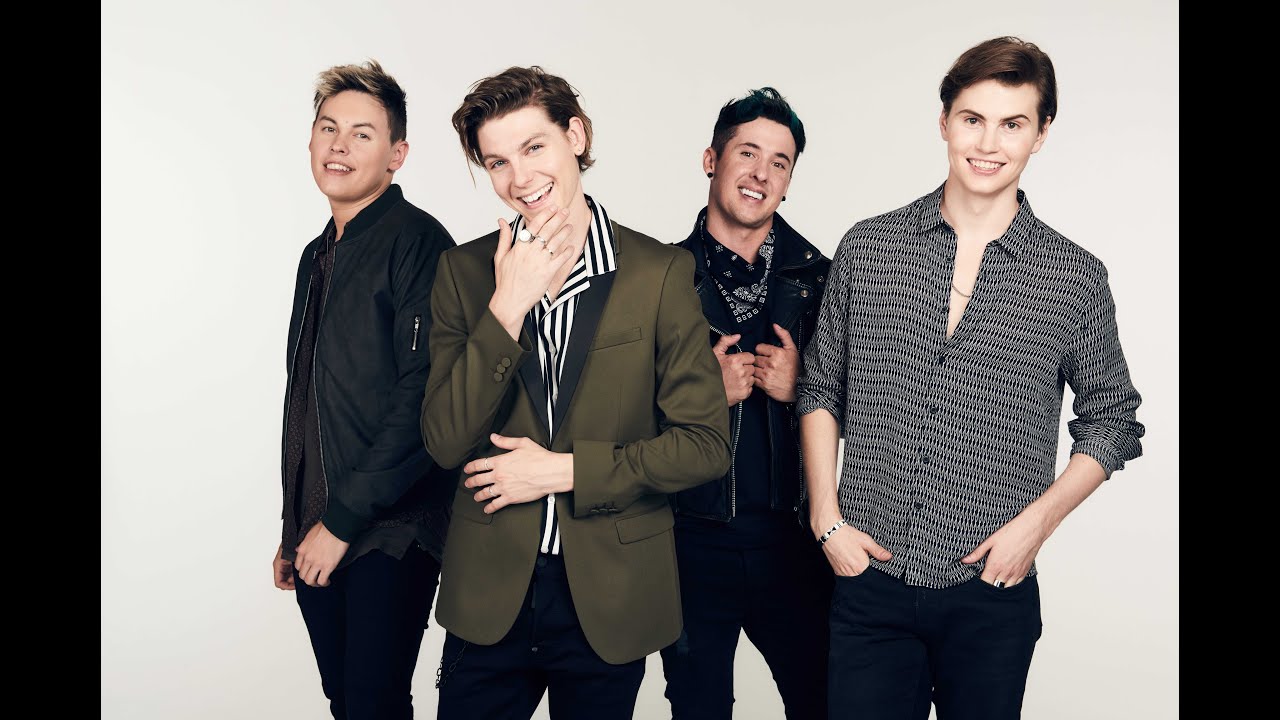 After Romeo salutes their ARmy - YouTube