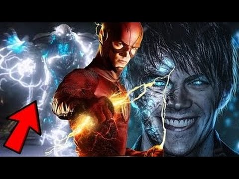 FLASH VS FUTURE FLASH .!! - YouTube