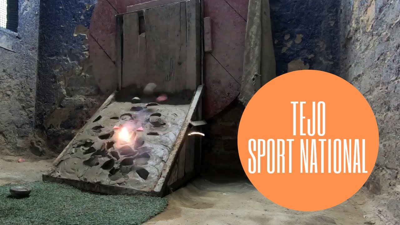 Le Tejo, sport national colombien, expliqué aux francophones - YouTube