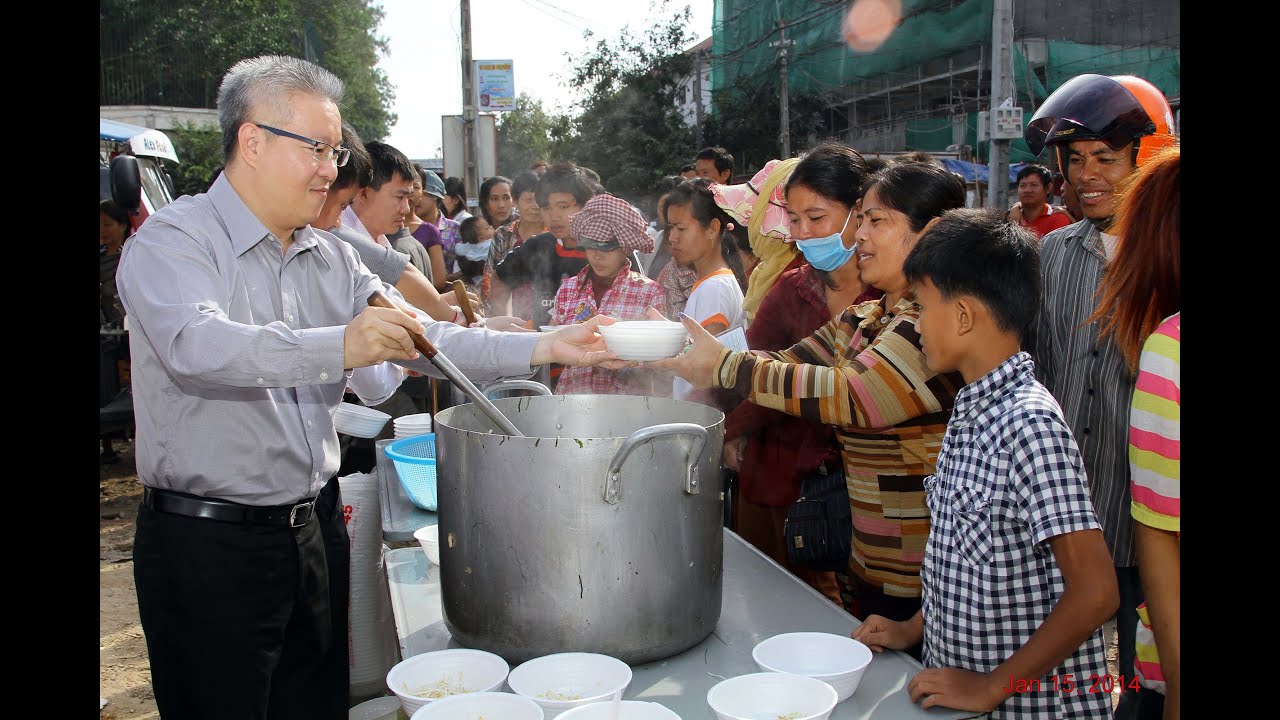 20140115 - 4th Mengly J. Quach Food Banking News - YouTube