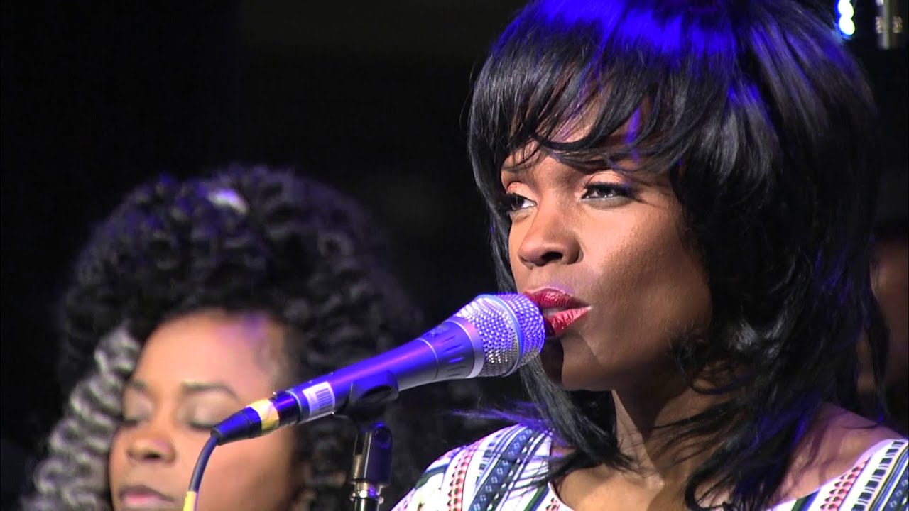 Renee Neufville | B-Side - YouTube