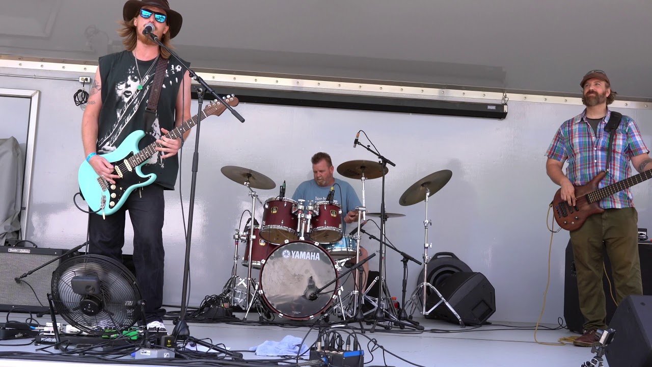 The James Dean Band - Too Rolling Stoned - 8/4/18 - YouTube