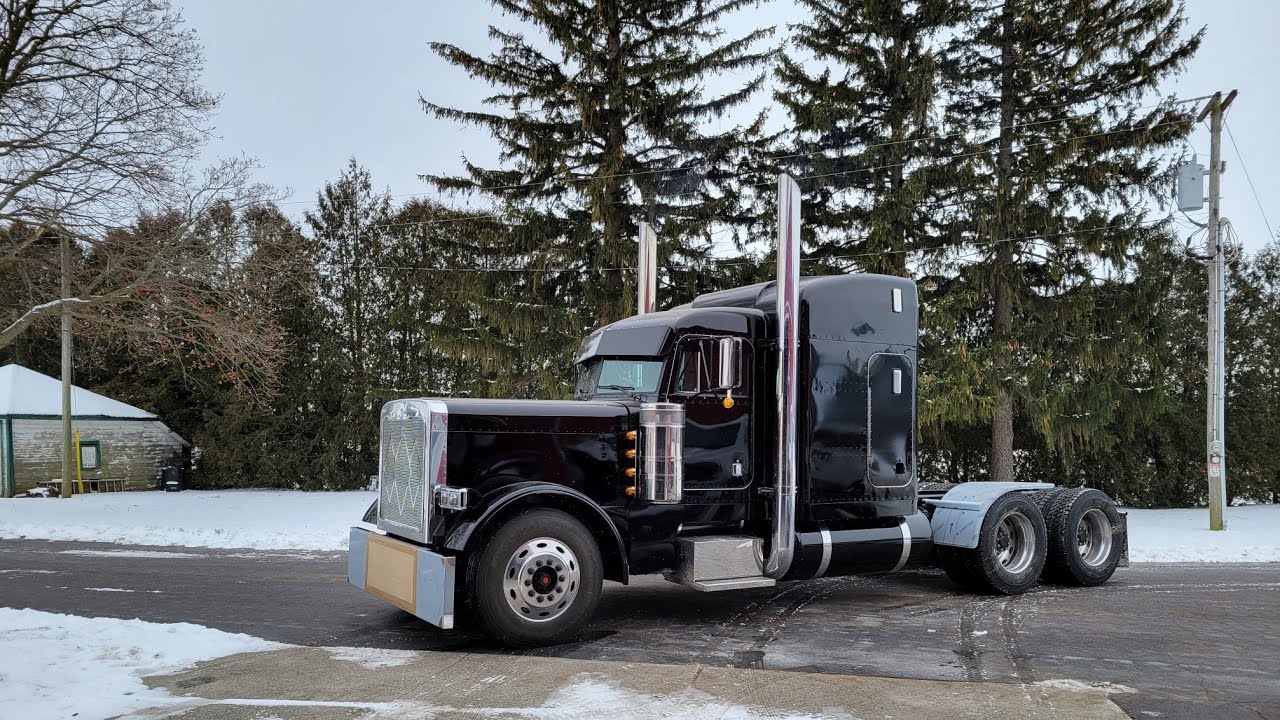 Peterbilt 379 Rebuild Series (Episode 23) The hood is on! - YouTube