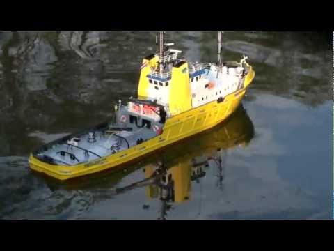 Happy Hunter Robbe - YouTube