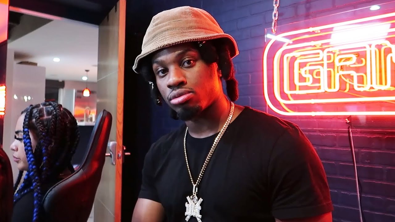 Denzel Curry Reveals His Favorite Rapper - YouTube