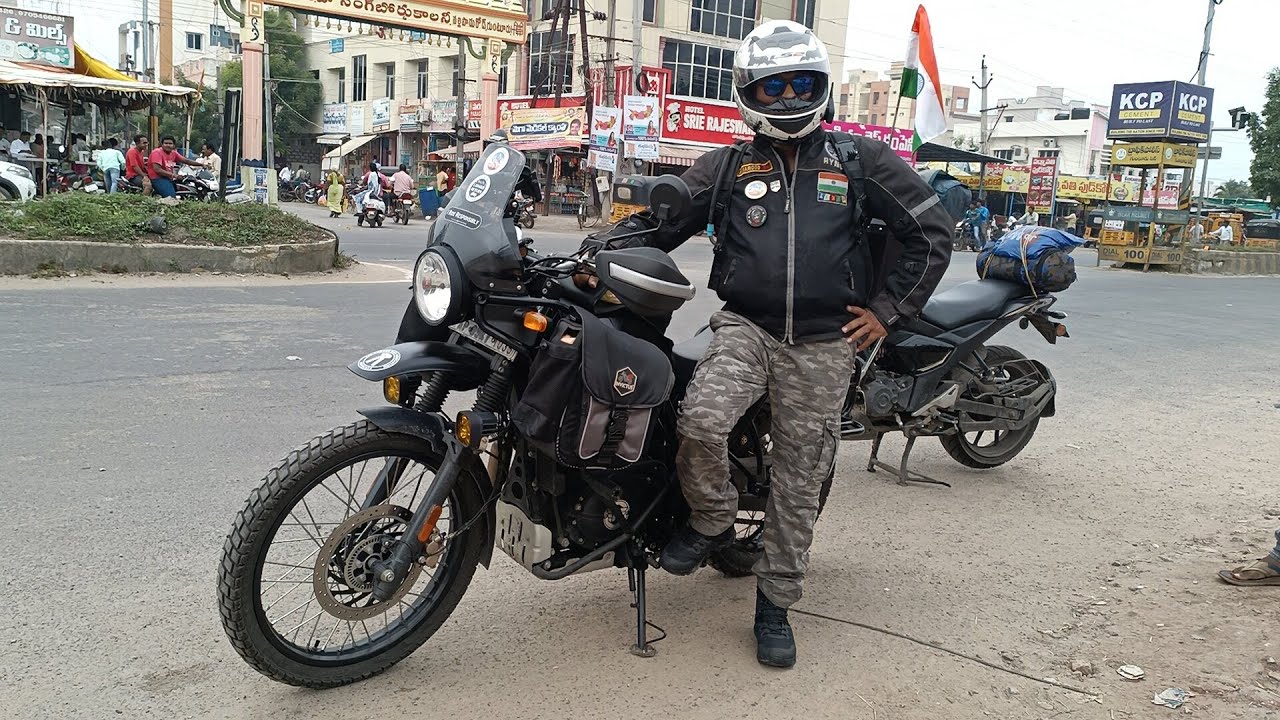 Royal Enfield Himalayan 411 CC BS-6 with all accessories - YouTube
