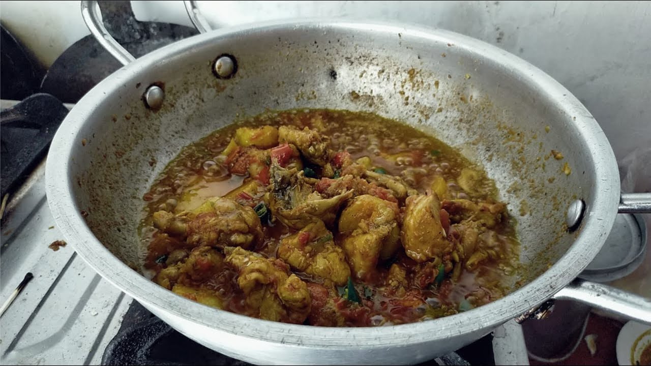 Alo Chicken Recipe !! Chicken Alo Salan Recipe !! Tasty Chicken Alo - YouTube