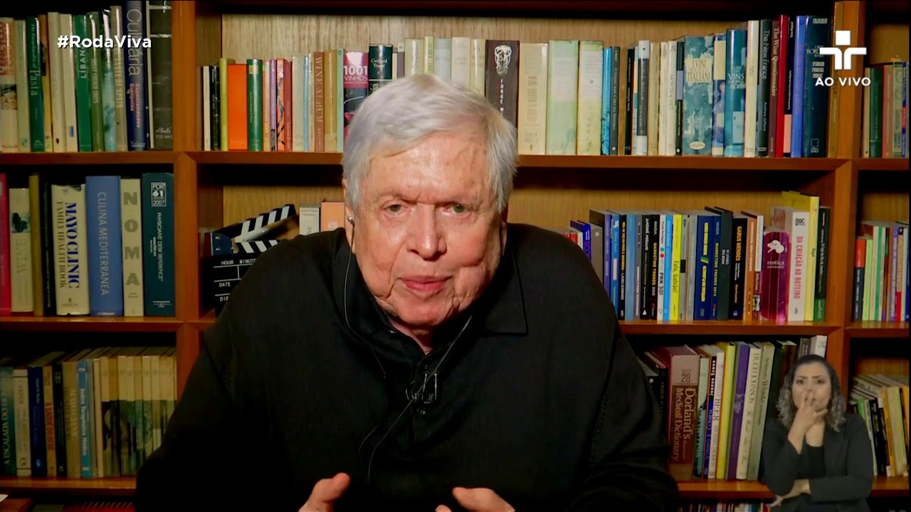 Boni fala sobre o papel das novelas na televisão brasileira - YouTube