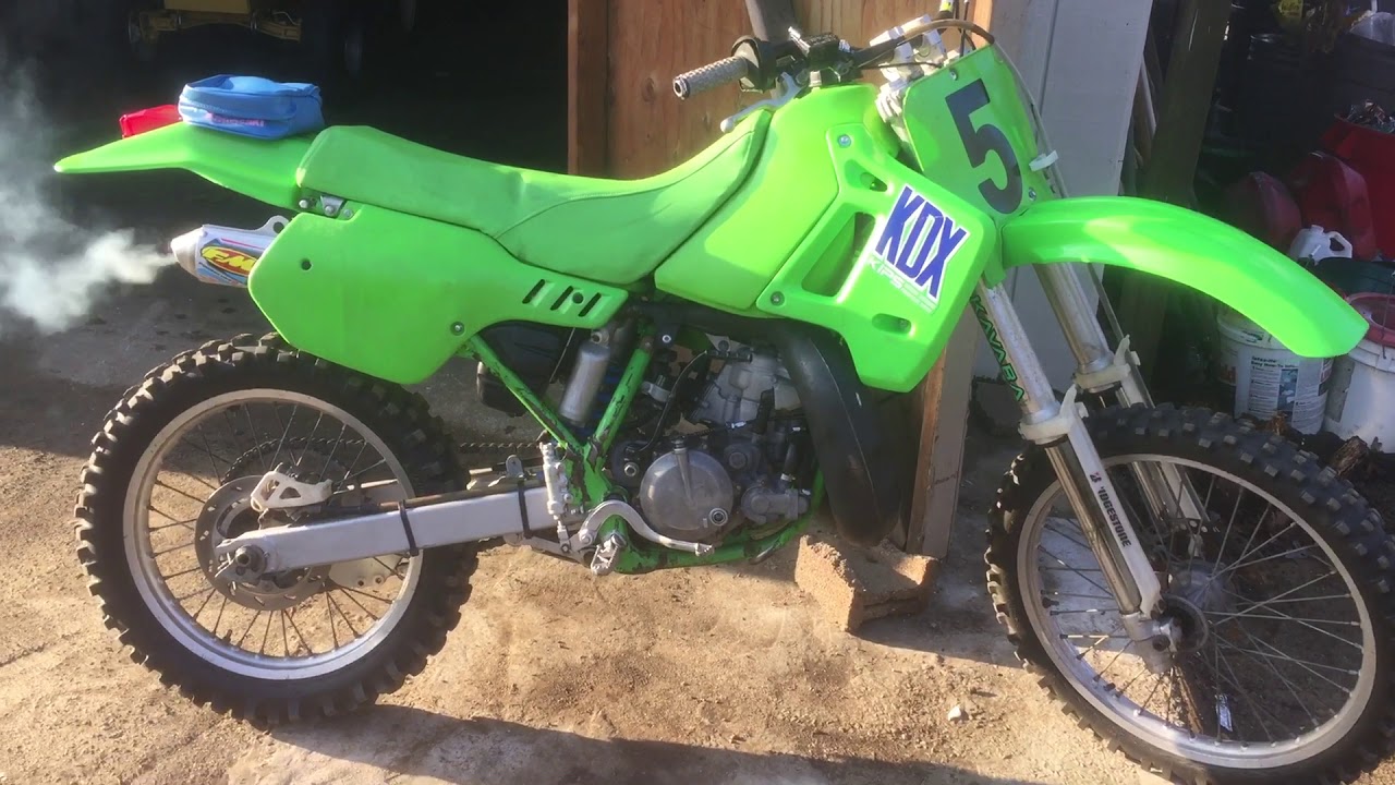 1989 kdx 200... 2 stroke - YouTube