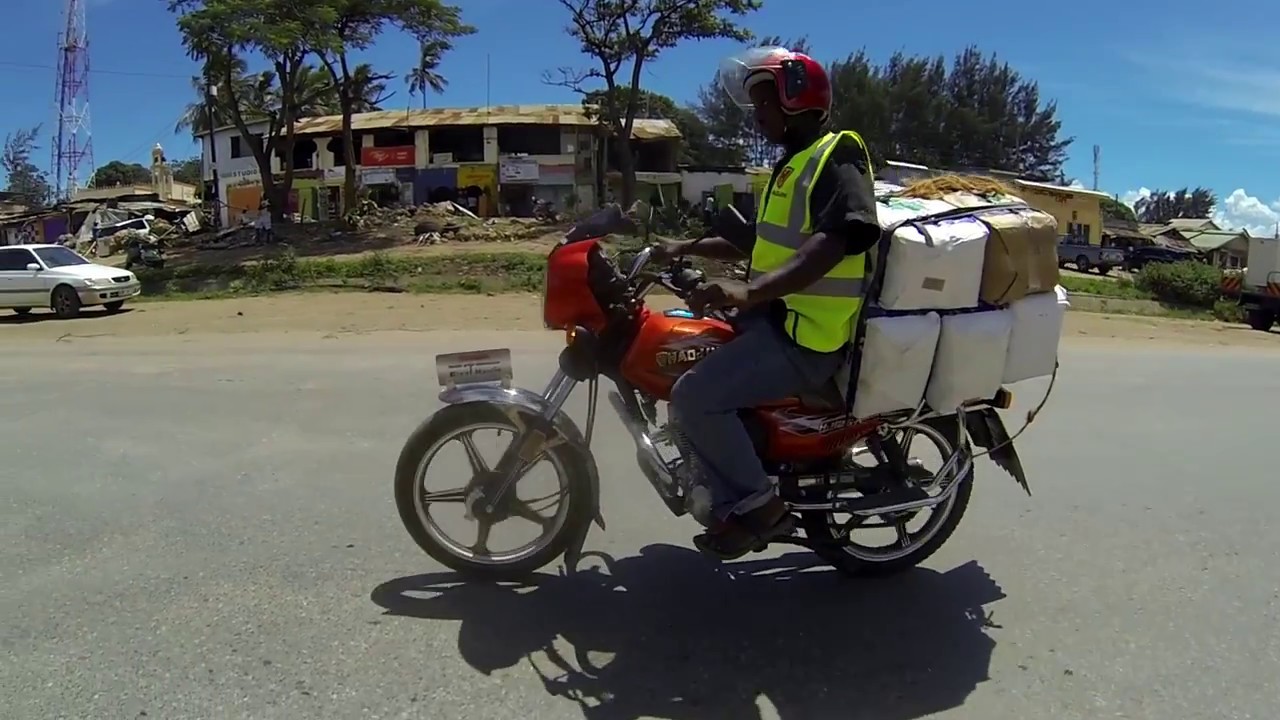 Walking In Ukunda (near Diani beach Kenya) - YouTube
