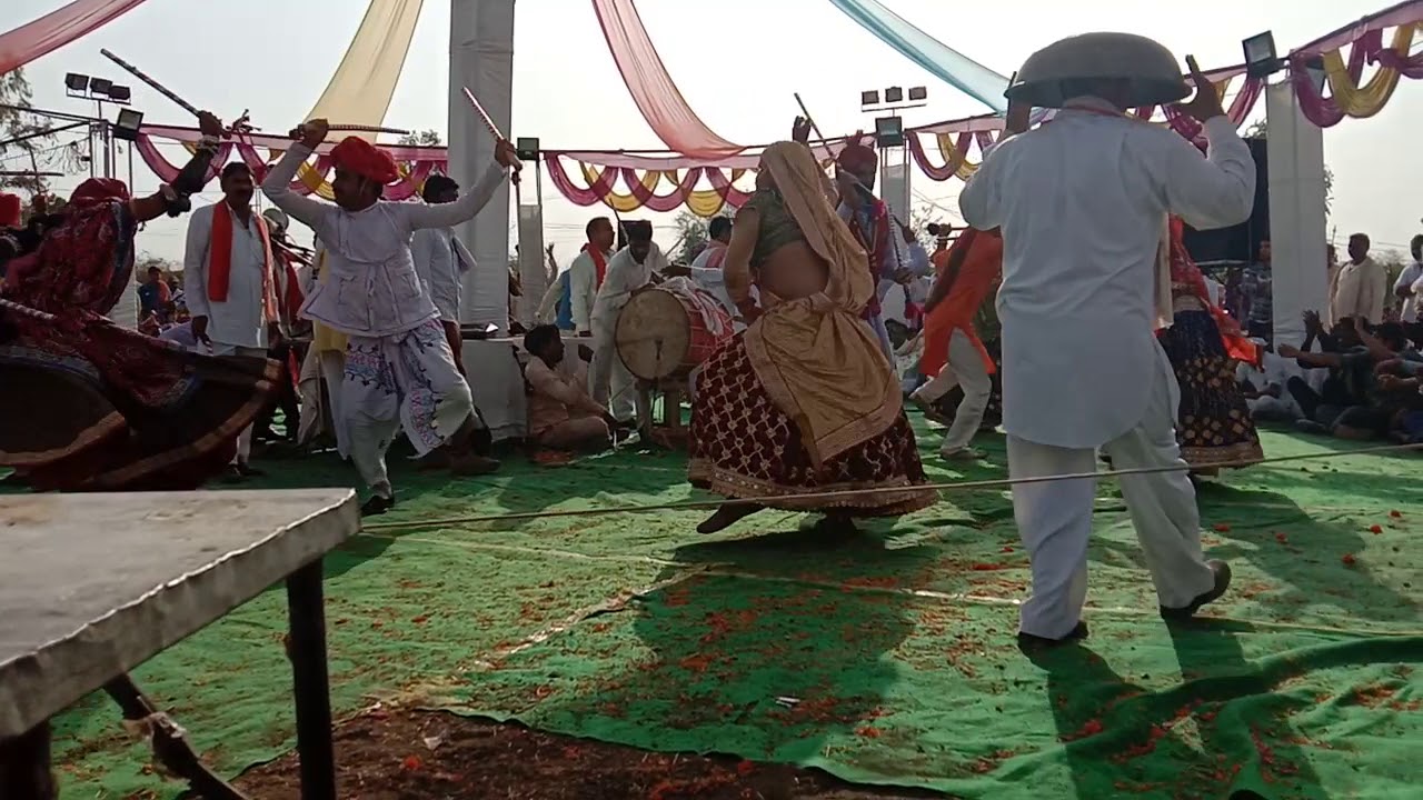 Dana baba gar mandal Barkhedi Pipleya - YouTube