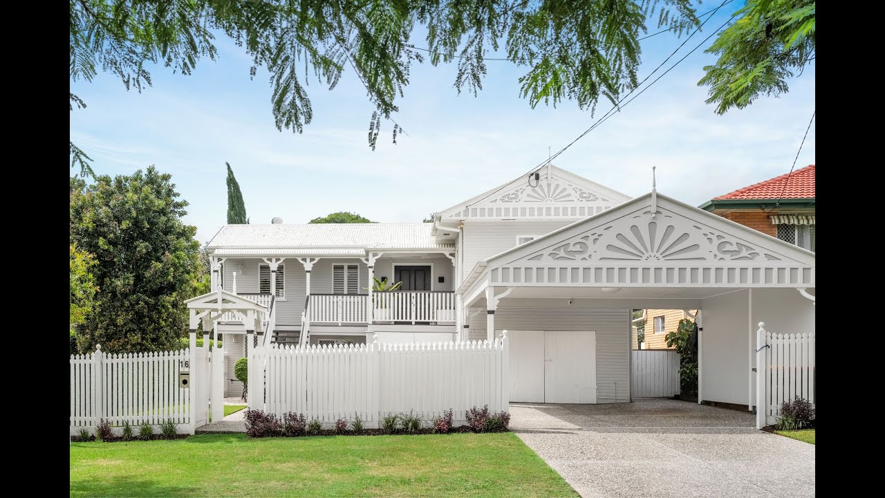 ENCHANTING ELEGANCE IN PICTURE PERFECT SCARBOROUGH LOCATION - YouTube