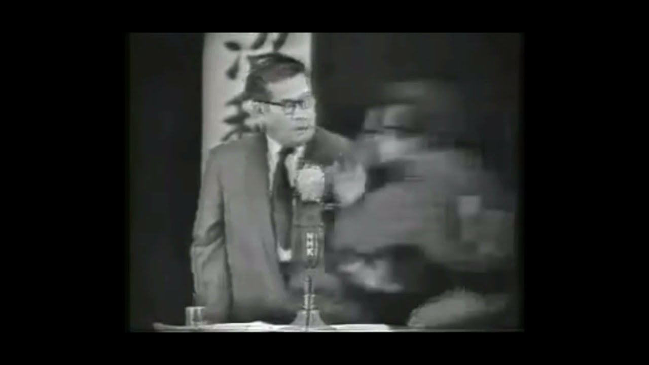 Live Footage of Inejirō Asanuma's Last Moments - YouTube