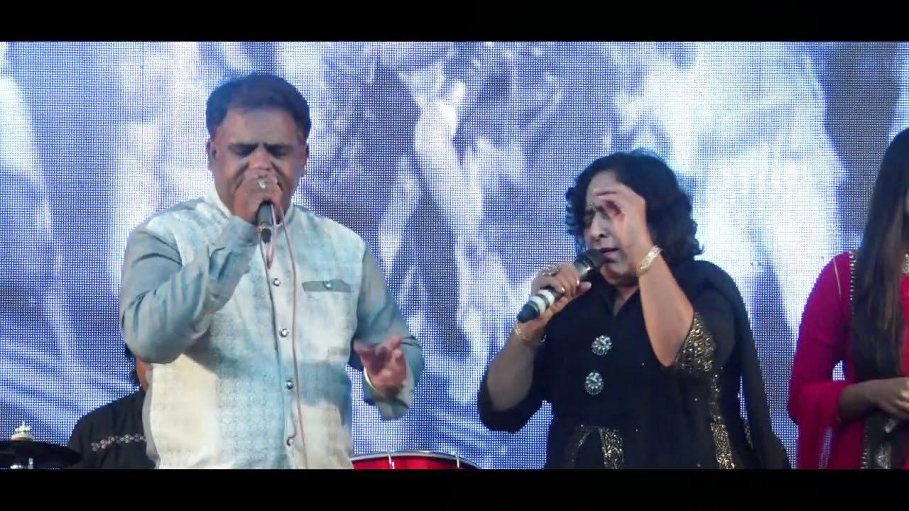 chunri sambhal gori udi chali jaye re #sung by #sarla menghani&aftab ...