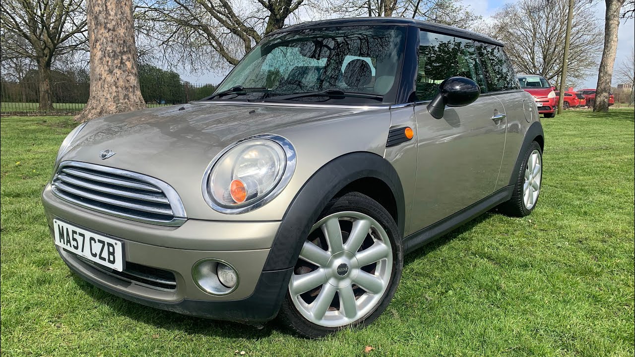 Mini Cooper Silver - YouTube