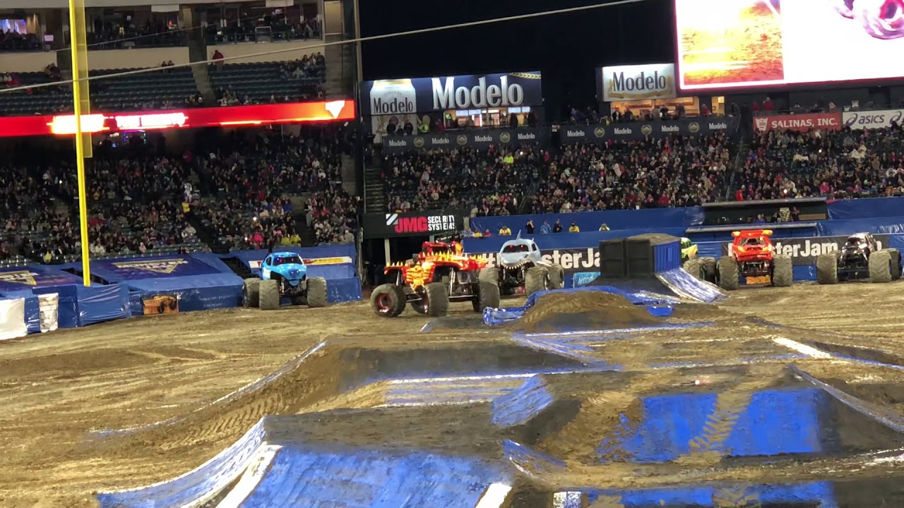Monster Jam Anaheim 2019 2 Wheel Competition Max D - YouTube