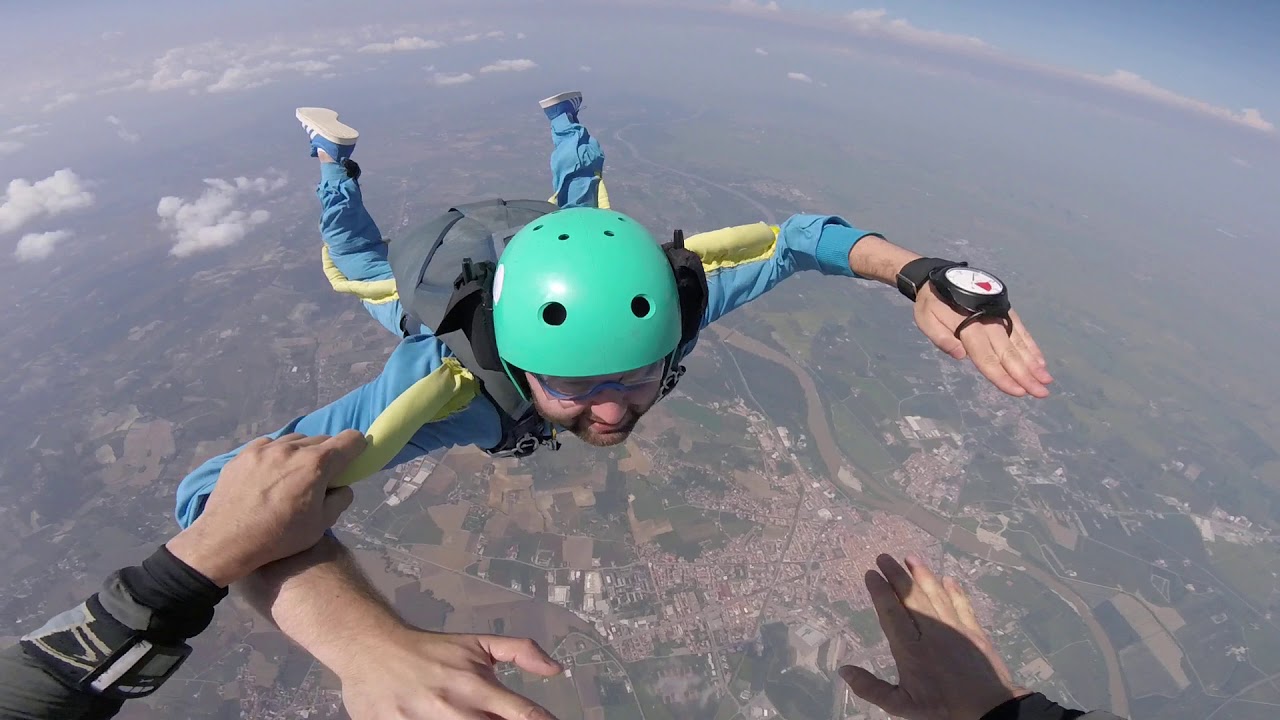 AFF Skydiving Course - Level 5 - YouTube