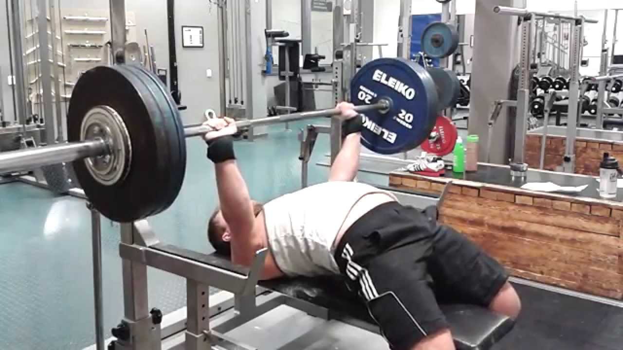 Bench press 152.5kg 2 reps (335 lbs) - YouTube
