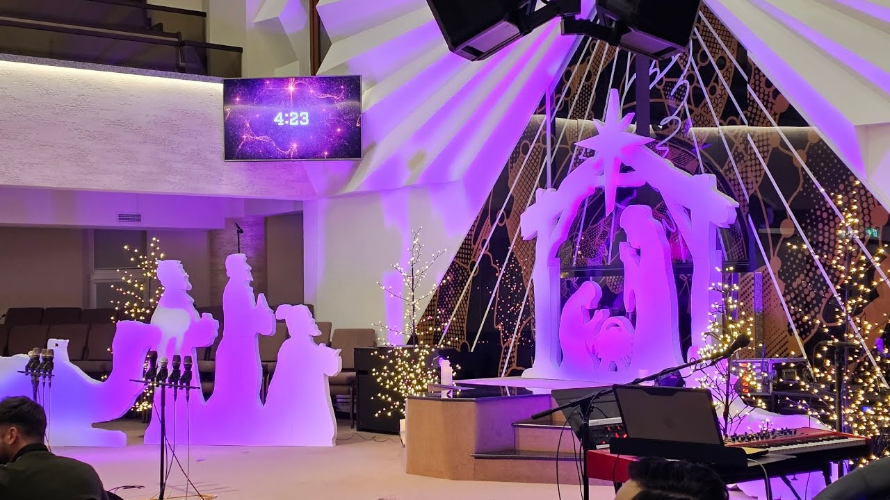 Oradeo Christmas 2023 - seara de colinde a tinerilor bisericii Maranata ...