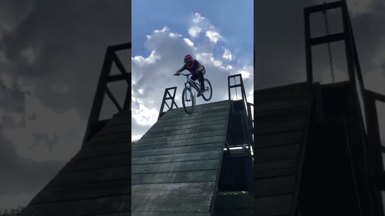Radical bike park 🔥 - YouTube