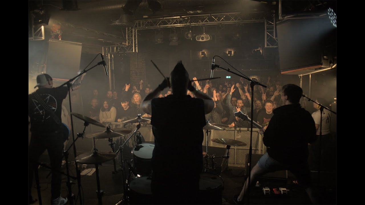 UTFLOD Live @ Akademiske Kvarter, Bergen. - YouTube
