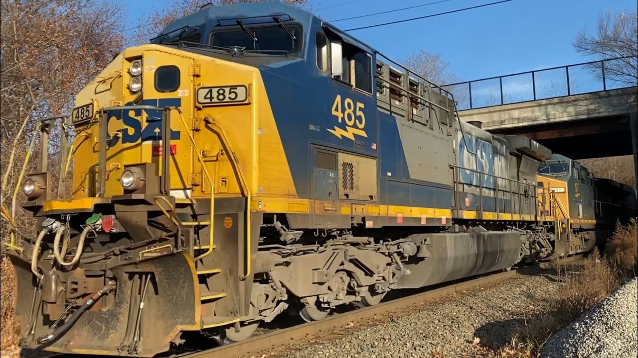 Massive CSX M427 passes CP57 with 6 locomotives in the lead and ...