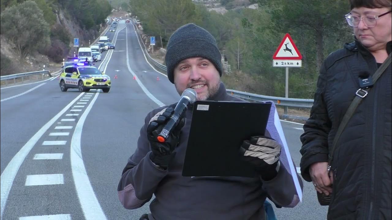 Sobren motius per desdoblar la C-55 #NoMésMorts - YouTube