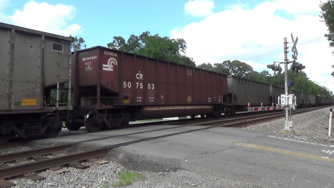 NS 8068 (GE ES44AC) leads NS 819 - YouTube