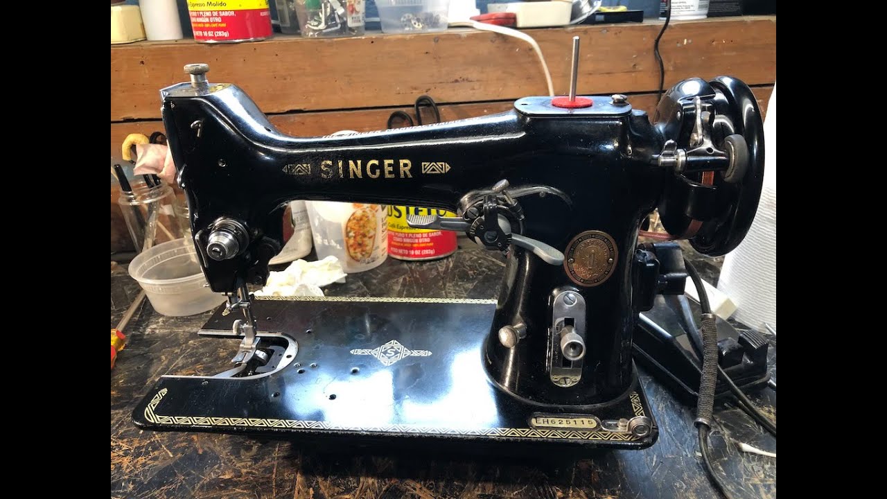 1950 Singer 206K25 Loose lower gear train. - YouTube