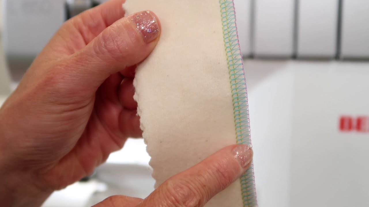 BERNINA L 850 Serger 21 4-Thread Construction Seam - YouTube