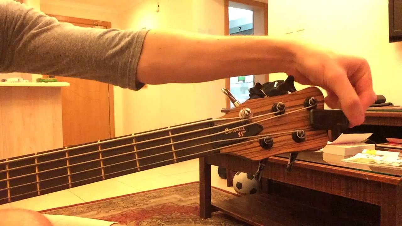 KORG Clip Tuner Review for BASS - YouTube